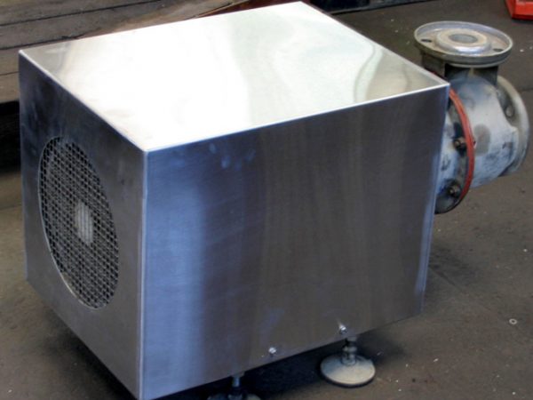 Stainless Motor & Pump Cover - R and H Engineering