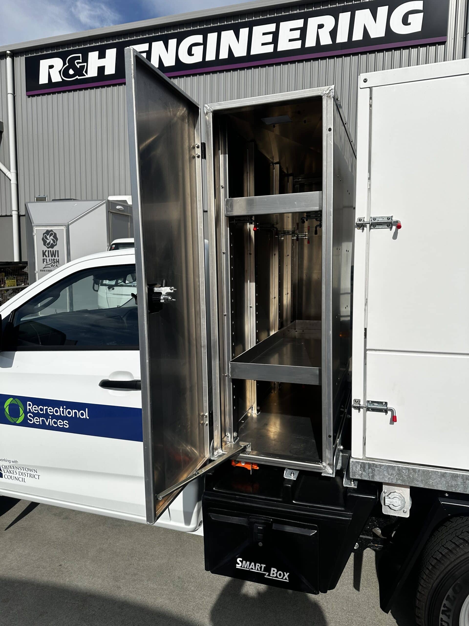 Custom Tipper Truck Body - Heavy-Duty Solutions | R&H Engineering