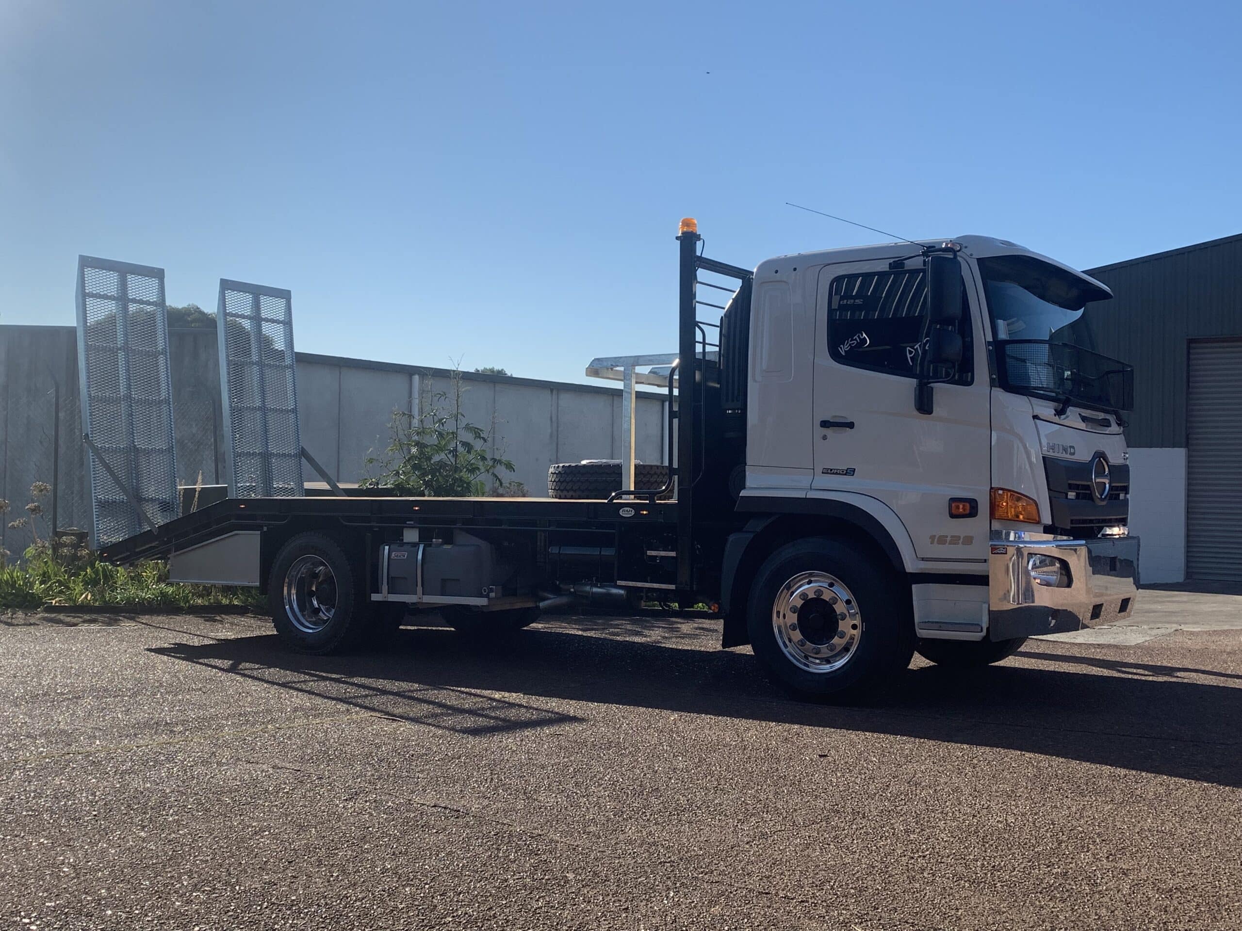 Custom Transporter Truck Fabrication | R&H Engineering